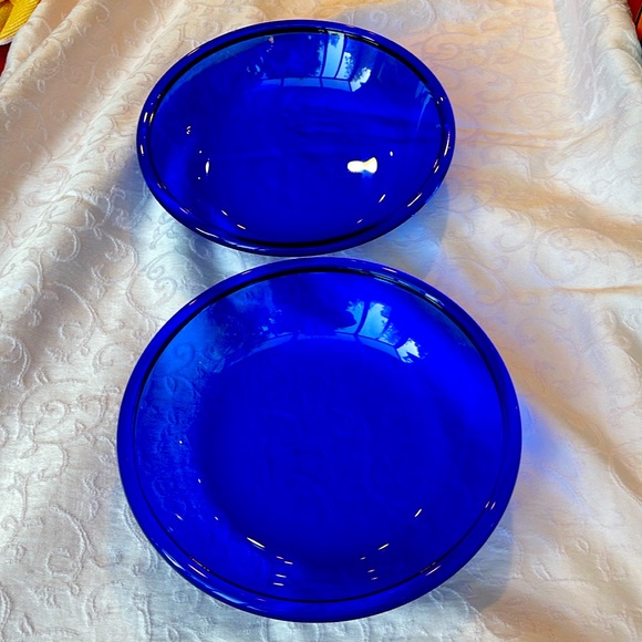 Dining | 2 Vintage Cobalt Blue Bowl 9x2 Arcoroc France | Poshmark